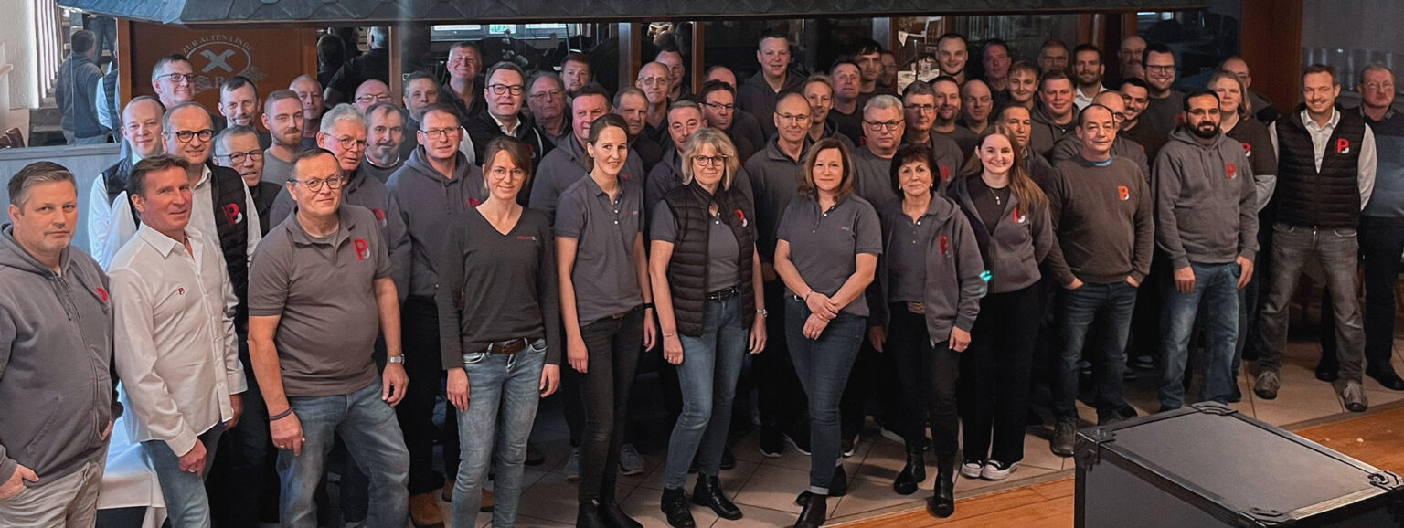 Poort-Bau: Geschichte, Team und Karriere