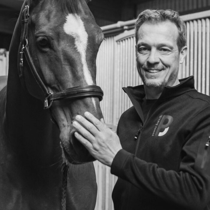 Poort-Bau: Geschichte, Team und Karriere